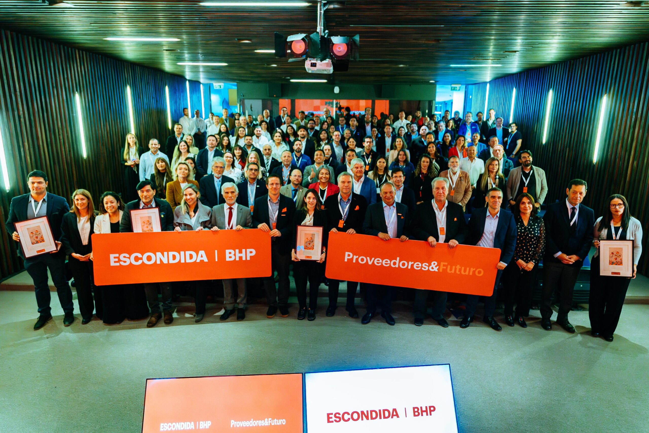 Escondida | BHP presenta plan para el desarrollo de proveedores con ...